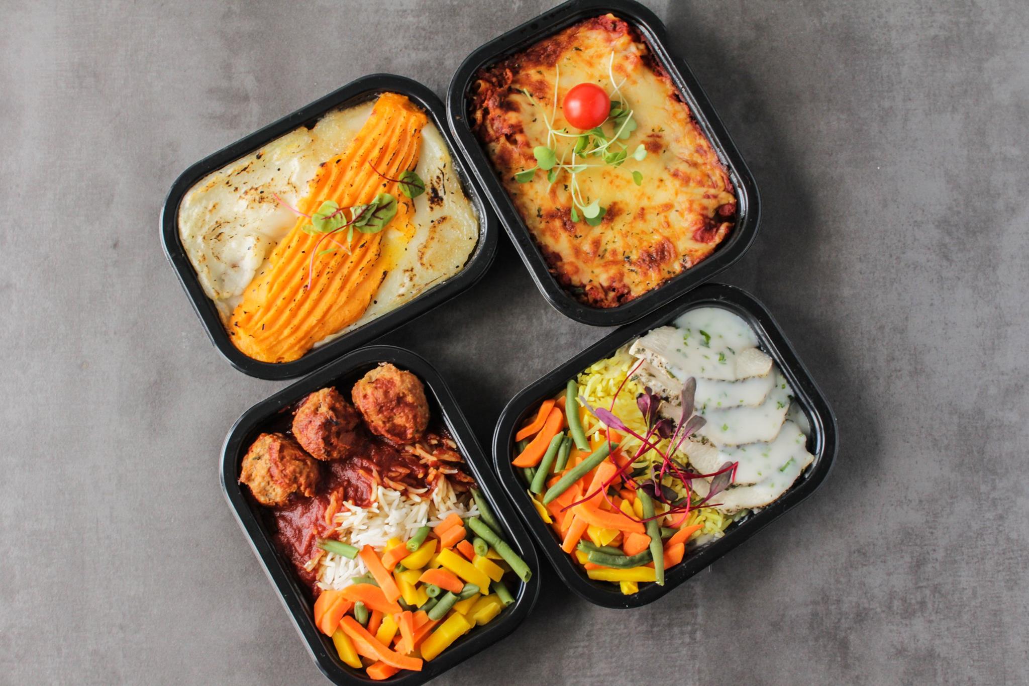 Prêt-à-manger savoureux avec Tout cuit dans le bec